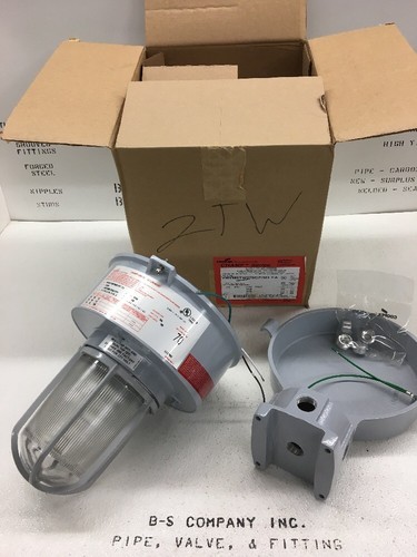 Cooper Crouse-Hinds VMVM2TW070GP Champ VMV HID Hazard Area Light ...