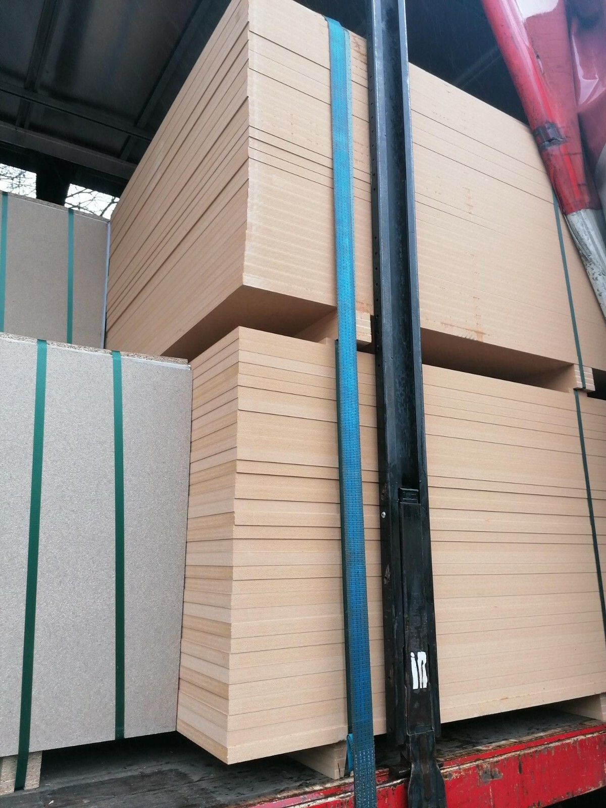 22/25MM CHIPBOARD/MDF WOOD BOARDS SUPPLIED FOR RACKING SHELVING VARIOUS ...