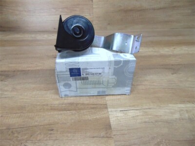 Left Horn 420Hz W176/W246 Genuine Mercedes - A0005409700 | eBay