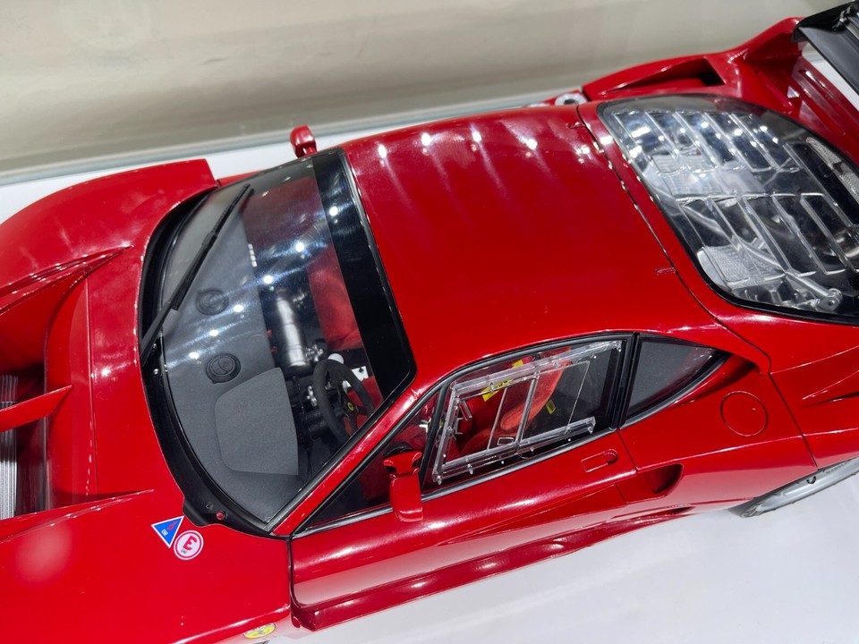 PANINI BUILD FERRARI F40 COMPETIZIONE 1/8 SCALE custom-built model ...