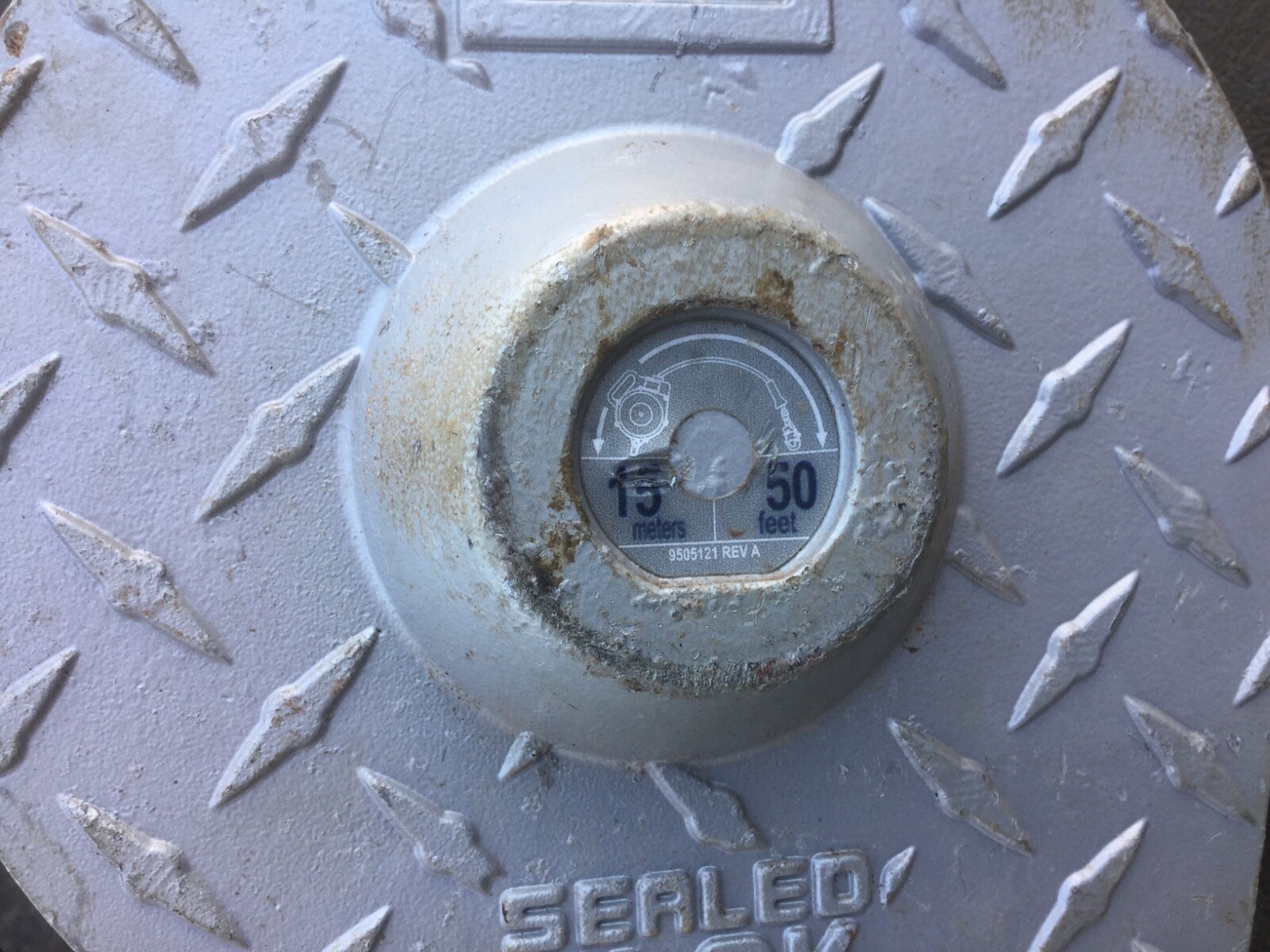 DBI-SALA Sealed Block 15 metres/ 50 feet Self-Retracting Lifeline ...