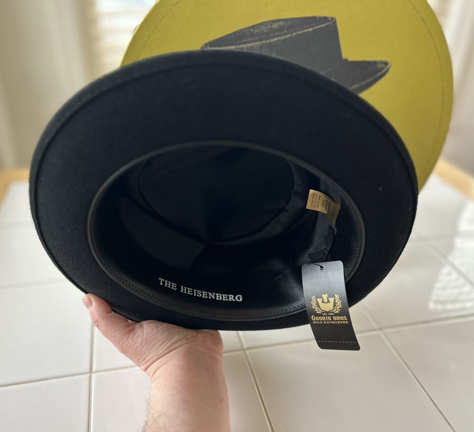 RARE Heisenberg Collector's Hat & Box Set | BREAKING BAD x Goorin Bros ...