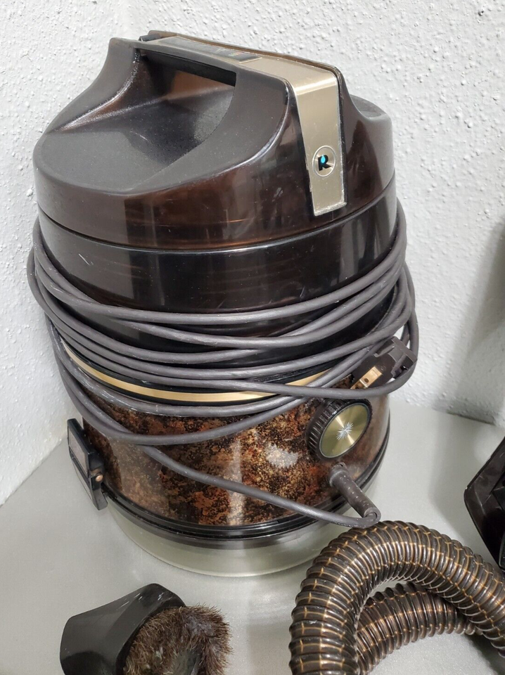 Rainbow SE Model D4C Canister Vacuum MFG. BY CADILLAC, MICHIGAN (WORKS ...