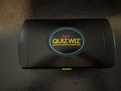Tiger Electronic Quiz Wiz Trivia Game With 3 Games/Books Tested Works ...