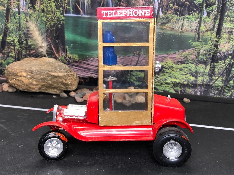 Started ~ MPC 1:25 Scale Model Kit CARL CASPER'S TELEPHONE BOOTH PHONE ...