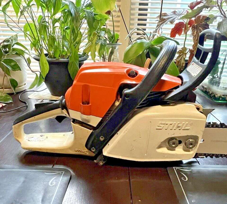 STIHL ms261c Chainsaw 20" Bar & Chain (STARTS EASY RUNS STRONG) See ...