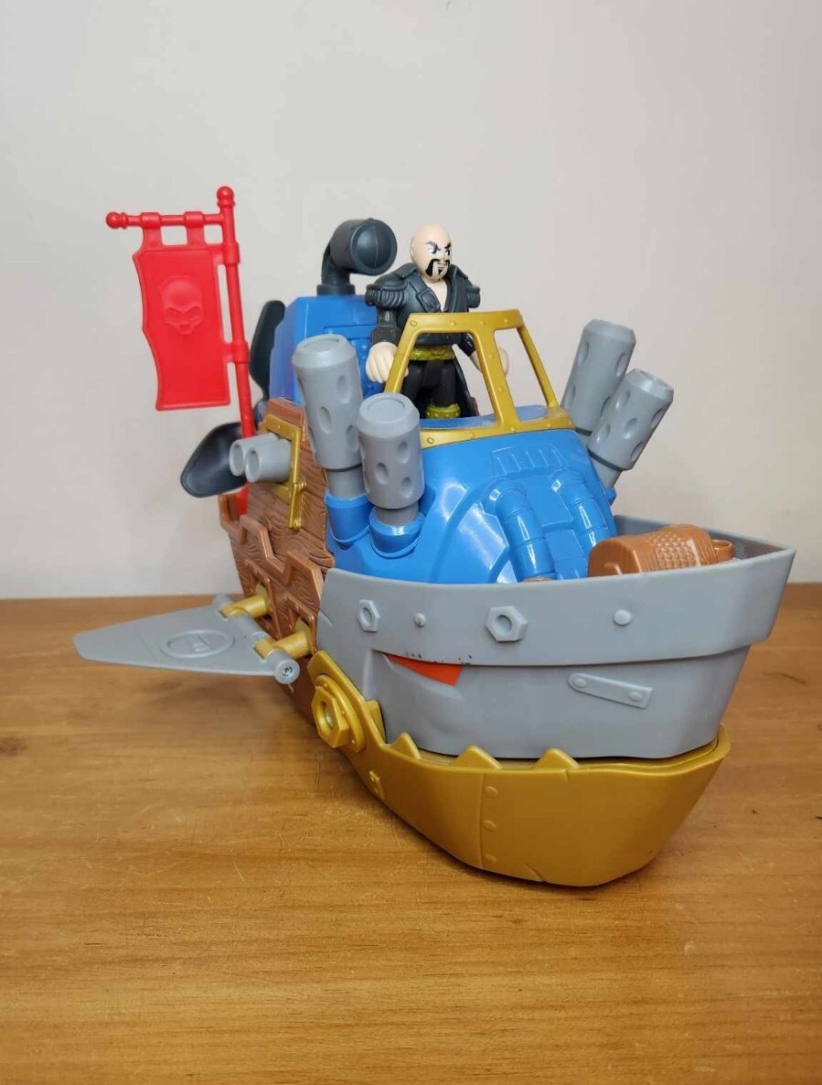 Imaginext Shark Boat Toy Shark Bite PIRATE SHIP