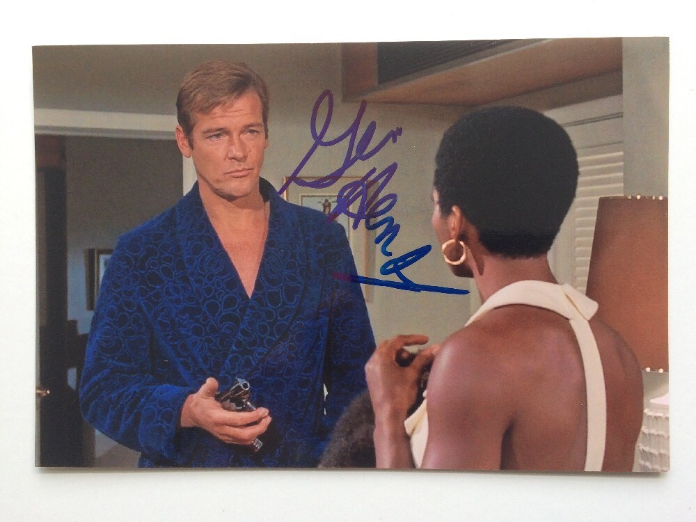 Gloria Hendry Autographed Photo James Bond Live And Let Die Black ...