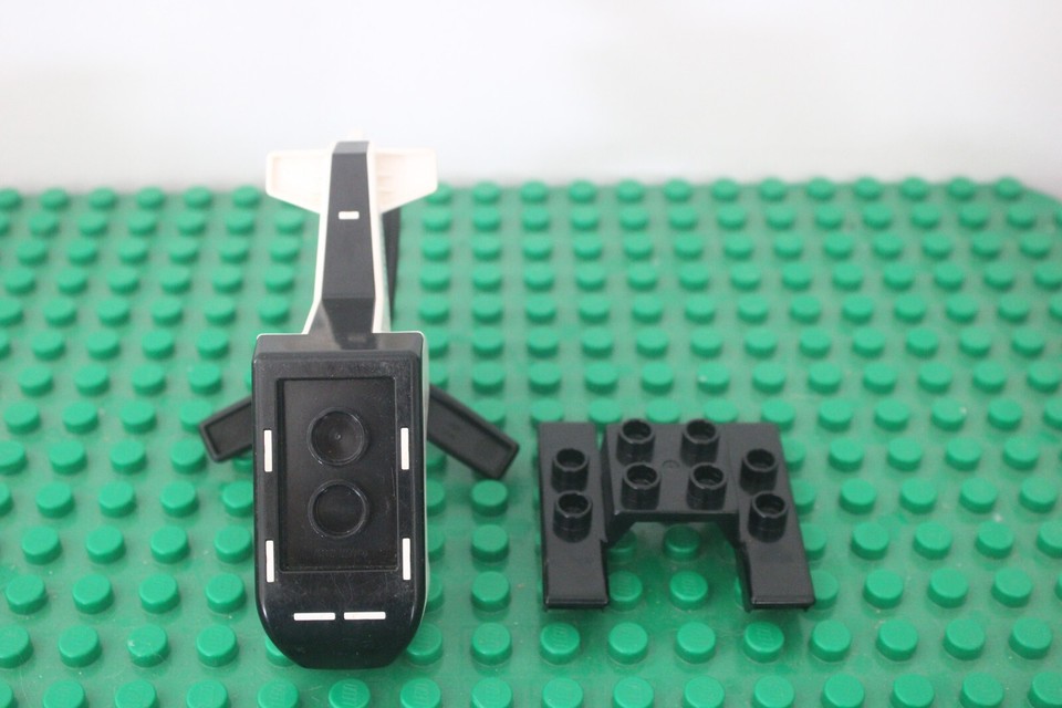 Duplo White Black Base Police Cop Helicopter TRAFFIC TOWN 3619 | eBay