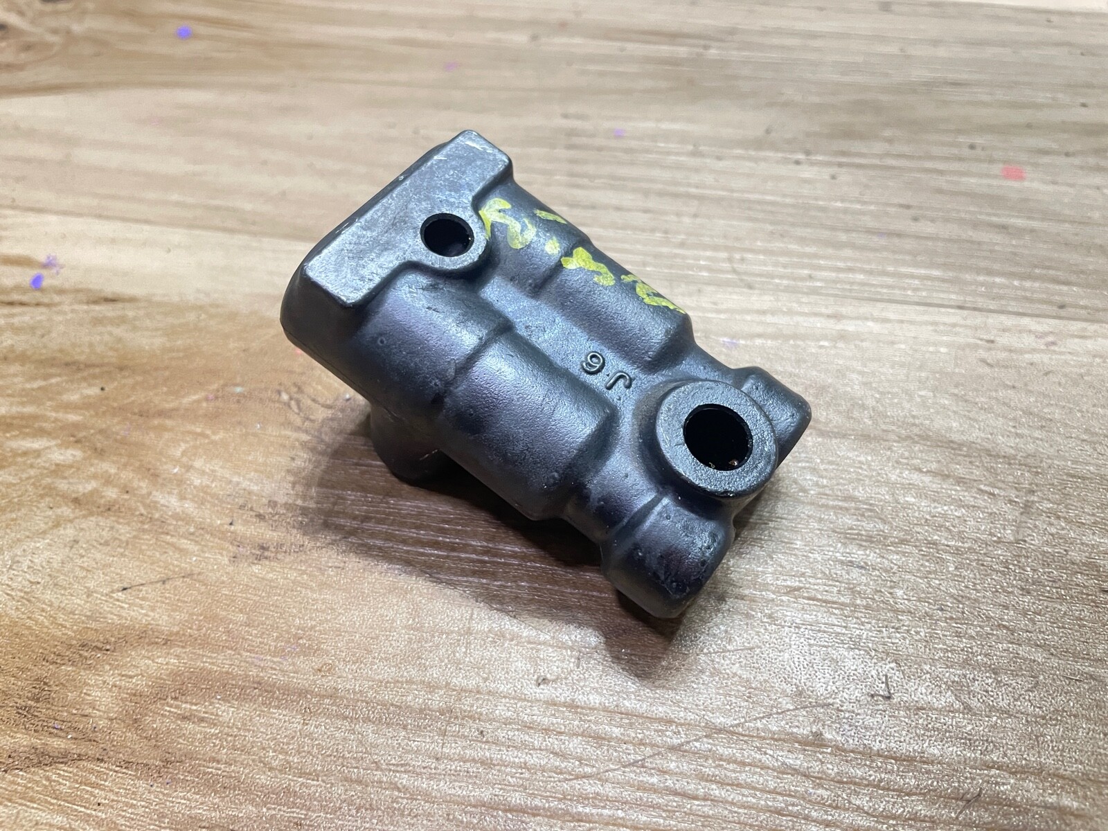 2003-2006 Subaru Forester pressure metering brake proportioning valve ...
