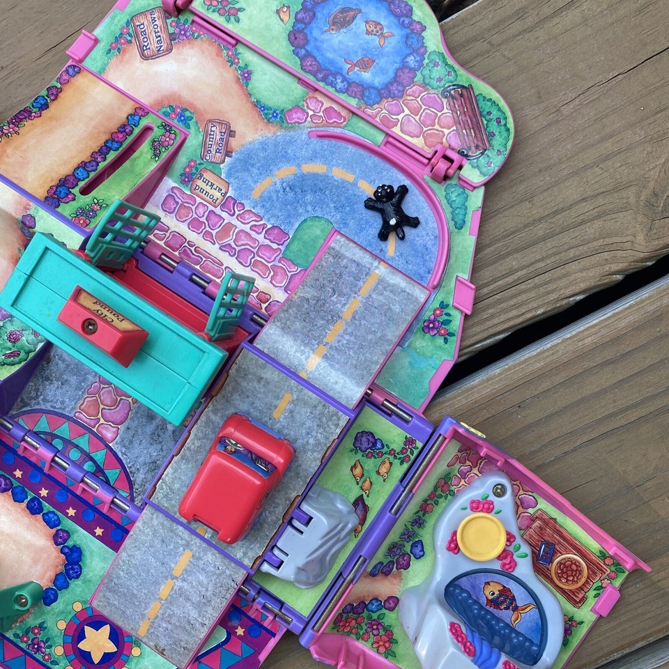 1995 Pound Puppies Van Camper City Playground Circus Playset | eBay