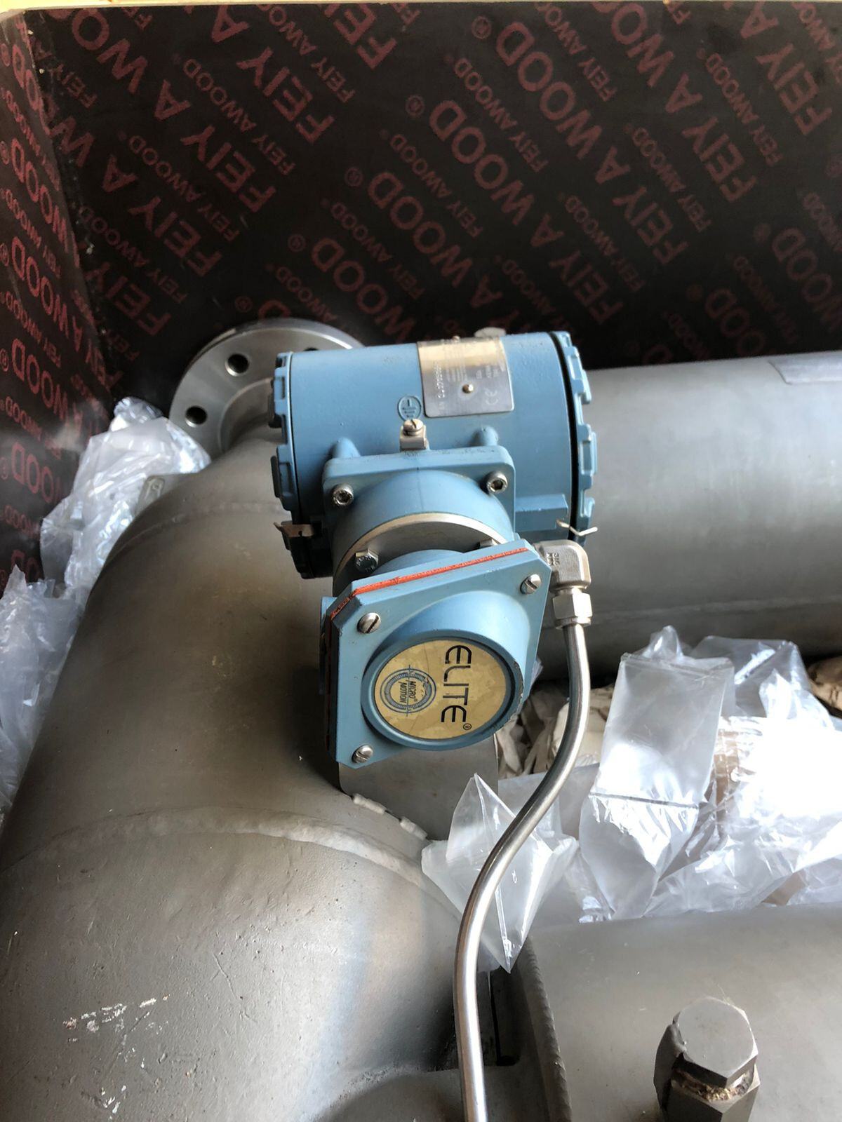 Emerson CMF400M436NMAZEEZZ Micro Motion ELITE Coriolis Flow Meters , LH ...