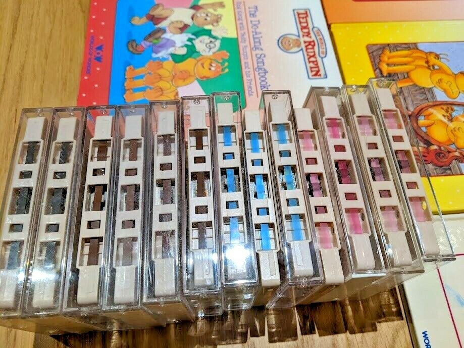 Teddy Ruxpin Cassette tapes + matching books. Choose 4 from my list ...