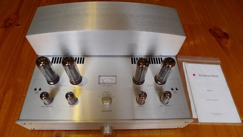 RED ROSE MUSIC MODEL 2 " Mark Levinson " Valves AMPLIFIERS ULTRA H-END ...