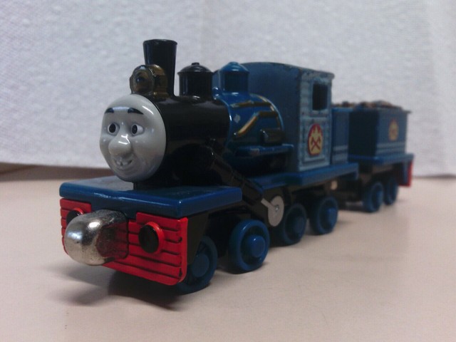Fisher Thomas Friends Take N Play Along Diecast Train Ferdinand T0247 ...
