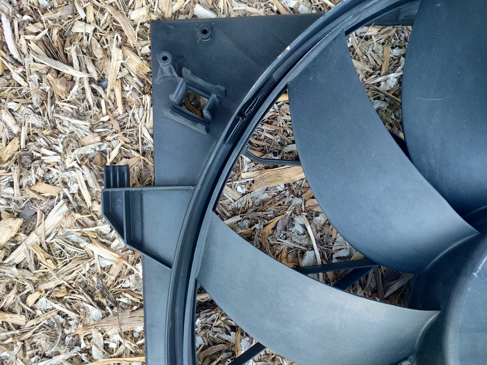 2007-2009 Mercedes W211 E63 AMG Engine Radiator Cooling Fan A2205000293 ...