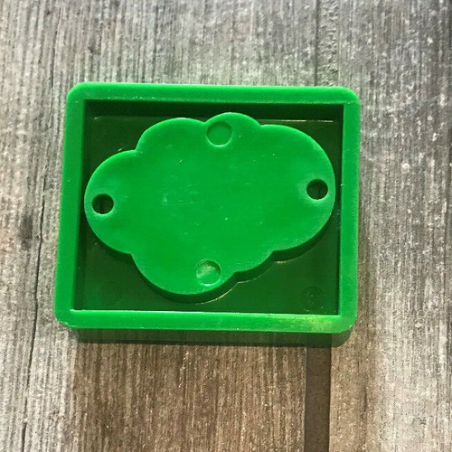 Sizzix Die Leaf Moon Frog Star Soccer Ball Christmas dog cat heart ...