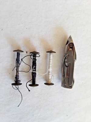 Sewing Machines - Vibrating Shuttle Sewing Machine