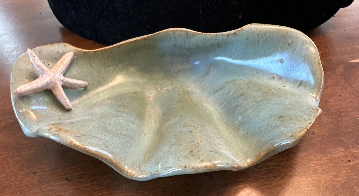 Starfish Opening Clam