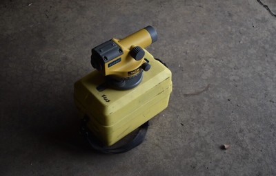 Automatic Levels - Auto Level Tripod