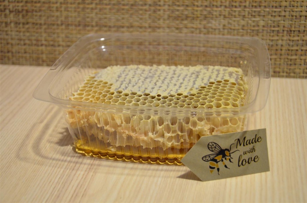 Natural Pure Raw Honeycomb Squares 100% Organic Just Fresh From Bee ...