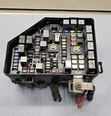 🔥09-10 Acadia Outlook Engine Fuse Relay Box Accessory Wiring Circuit Junction | eBay