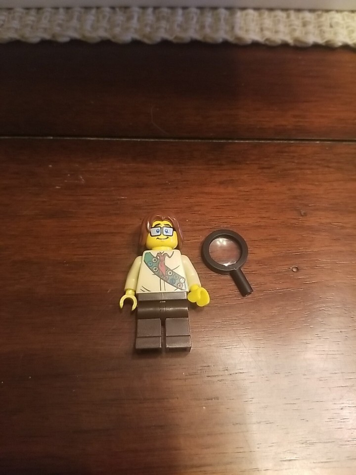 NEW Lego Minifigure (BAM) Boy Scout Explorer w/ Magnifying Glass | eBay