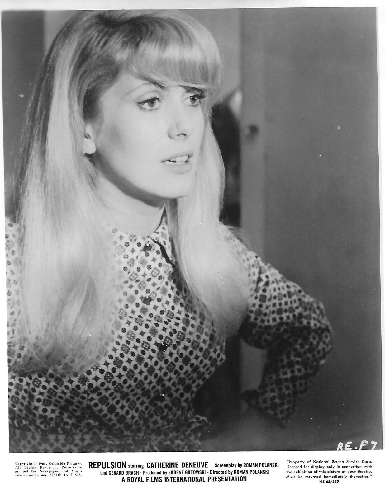 REPULSION Catherine Deneuve ROMAN POLANSKI 1st of APARTMENT TRILOGY ...