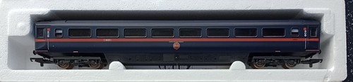 Lima GNER Mk3 H.S.T. coaches OO guage 42057 TS | eBay UK