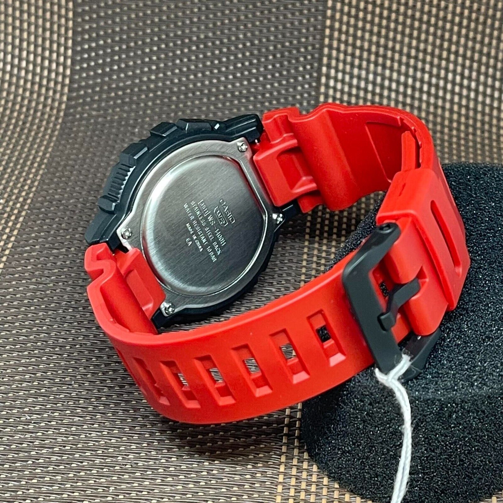 Casio WS-1400H-4A Red Digital Resin Quartz Sports Gear Workout Runner ...