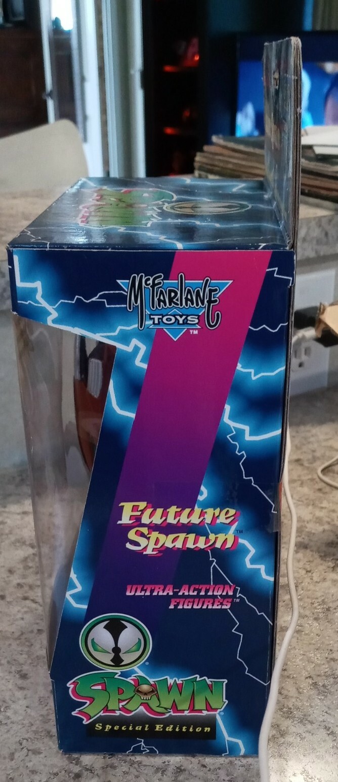 FUTURE SPAWN McFarlane Toys Deluxe Edition Ultra Action Figure Series 3 ...