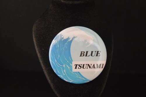 LOT of 3 "BLUE TSUNAMI" BUTTONS pins pinbacks 2 1/4" DEMOCRAT VOTE Anti ...