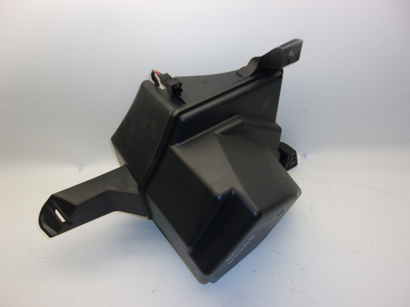 A1648202202 06 - 11 MERCEDES W164 REAR SUB WOOFER SUBWOOFER HARMAN OEM ...