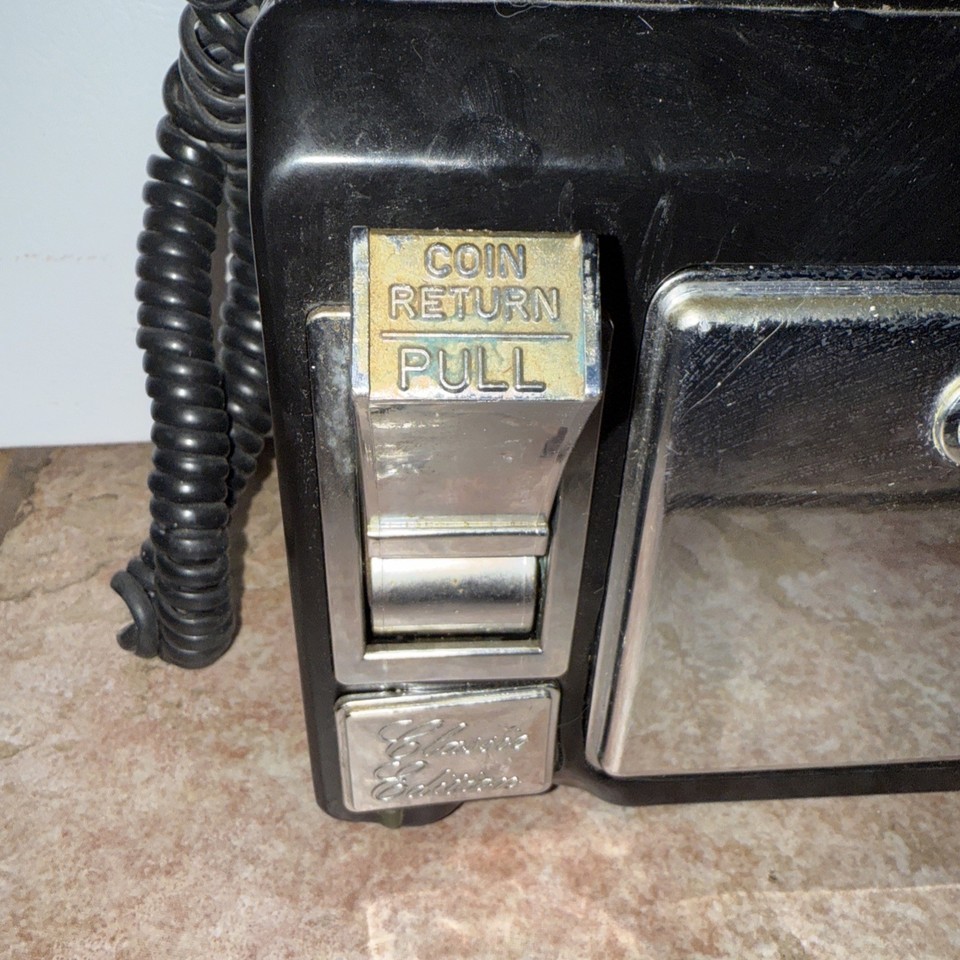 Crosley Retro 1950s Wall Mount Rotary Payphone Reproduction Black ...