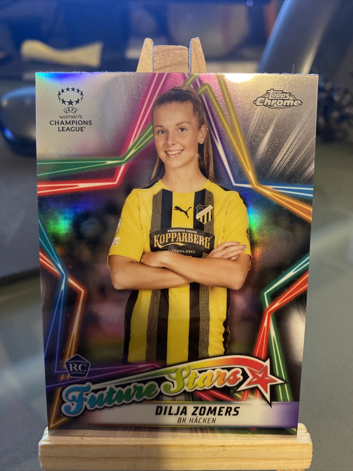 2021-22 Topps Chrome FS-10 Dilja Zomers - BK Häcken Future Stars | eBay