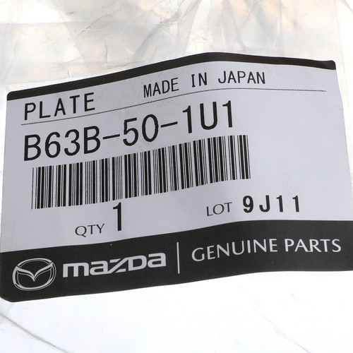 NEW OEM Mazda 2017-2018 Mazda3 Right Radiator Support Bracket B63B-50 ...