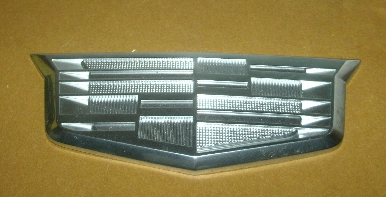 2021-2023 Cadillac Side Emblem (3.70") Silver Plastic Crest GM Part ...