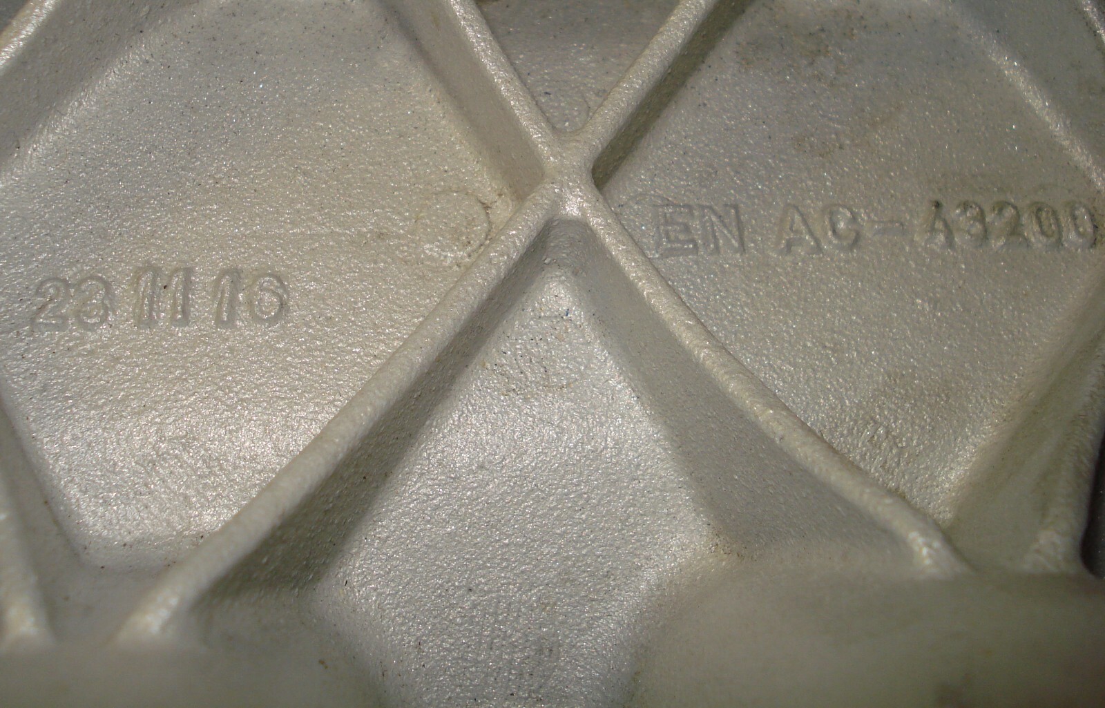 Bugatti Veyron 07E133206E Intake Manifold Suction | Genuine OEM