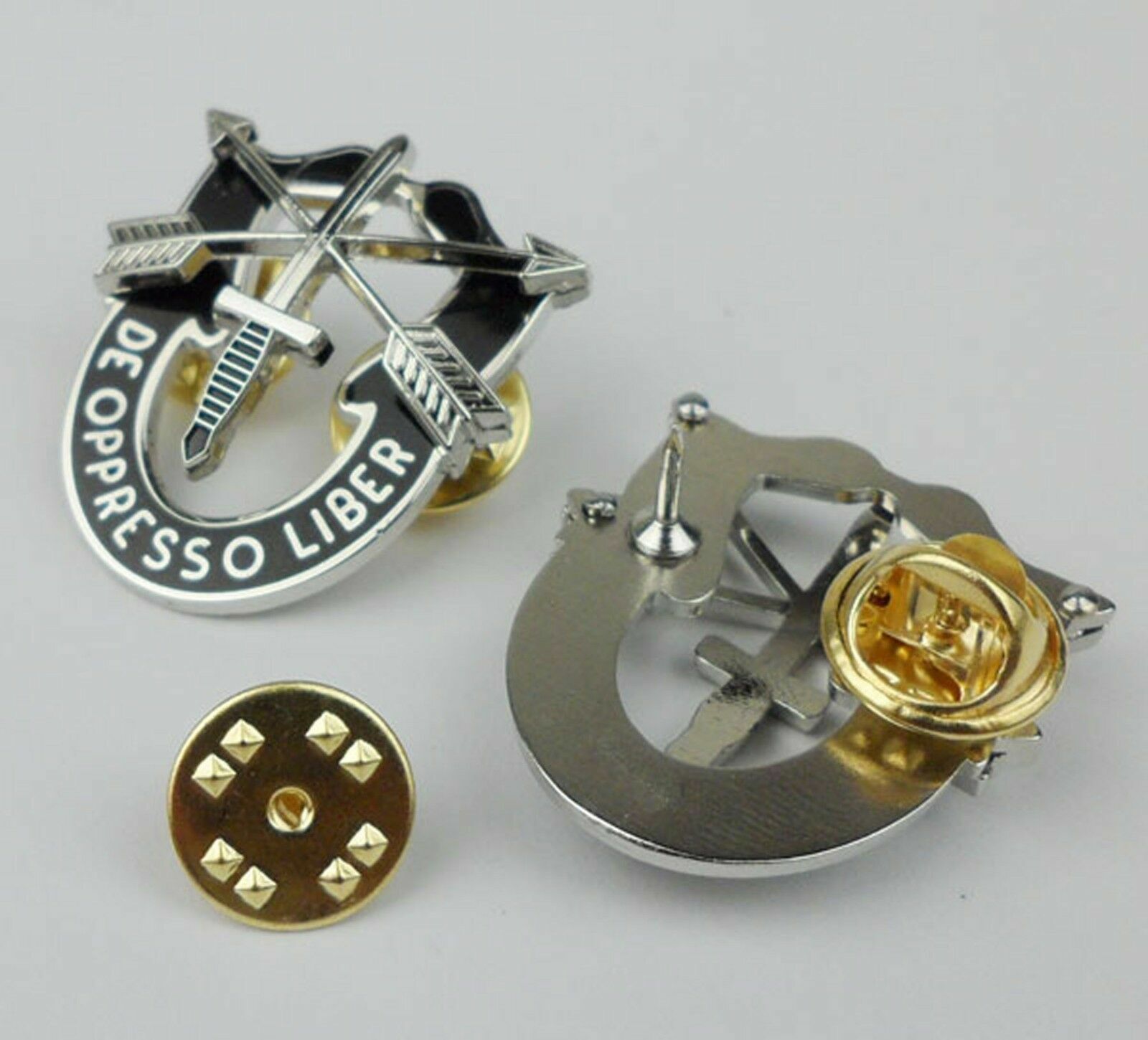 PAIR US ARMY SPECIAL FORCES BERET BADGE INSIGNIA AIRBORNE SF USSOCOM ...