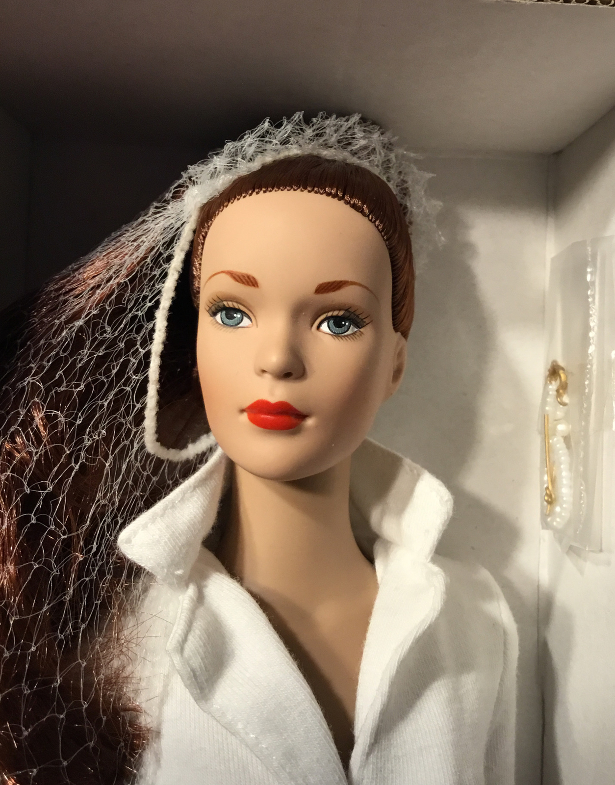 Robert Tonner Signature Style Redhead 16" Fashion Doll IN BOX. | eBay