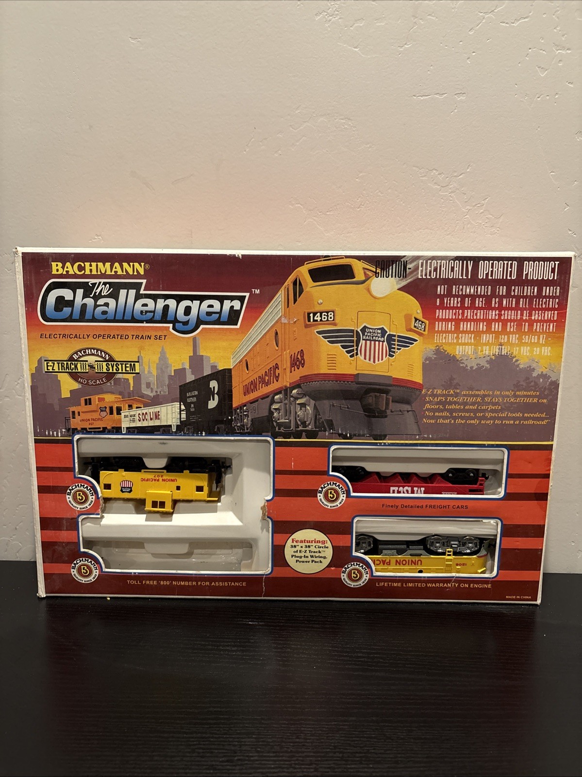 Bachmann Model Railroad Union Pacific Challenger Train Set Missing One ...