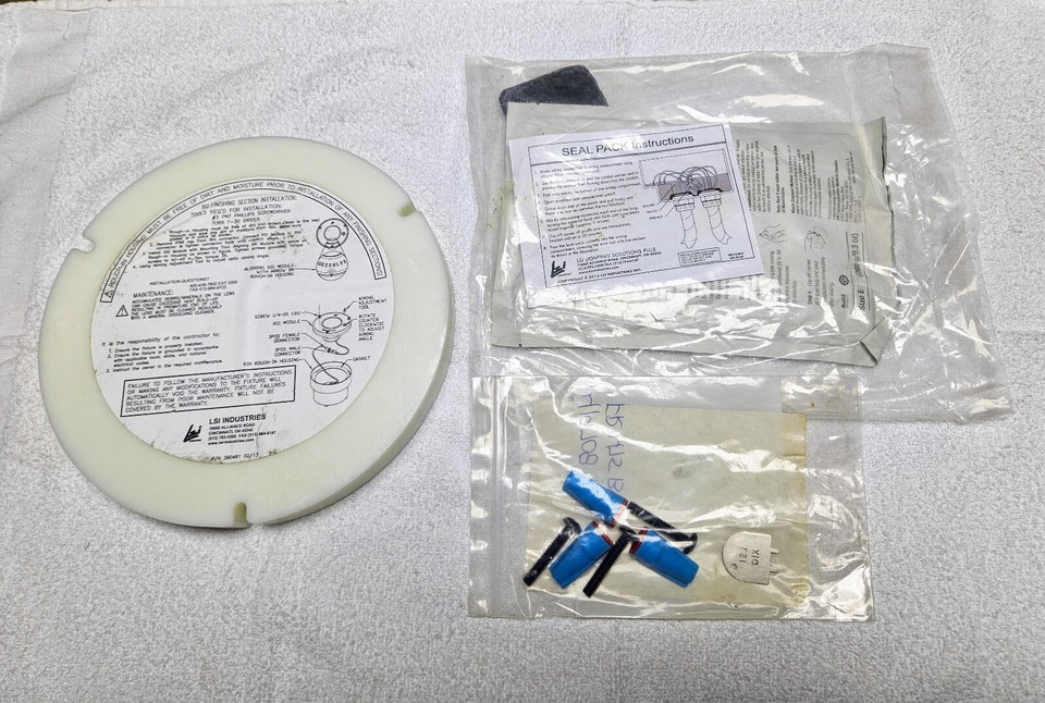 LSI XIG INGROUND LED WATERPROOF SIGN AND FLAGPOLE LIGHTING. ADJUSTABLE ...