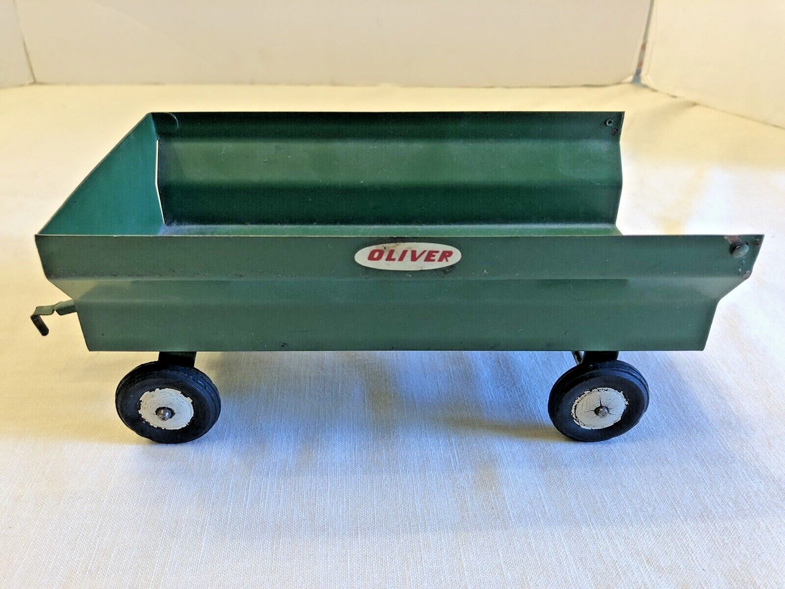 Vintage Oliver Pressed 8.25" Steel Green Wagon Trailer Pivoting Front ...