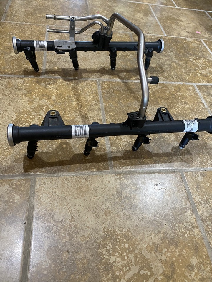 FLEX FUEL RAILS AND INJECTORS SILVERADO SIERRA 4.8 5.3 6.0 LS1 LS2 LS6 ...