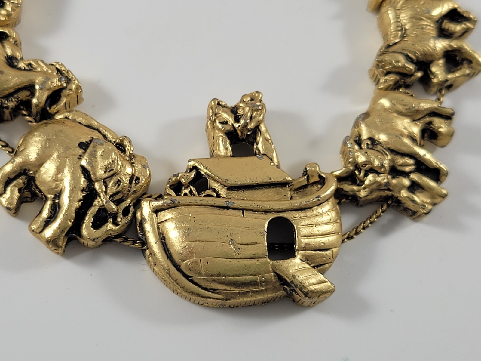 Vintage Slider Noah's Ark Gold Tone Religious Box Cla… - Gem