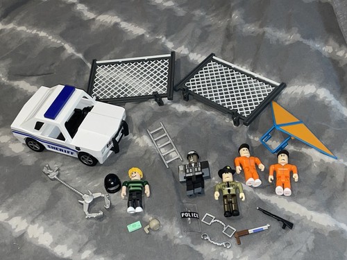 ROBLOX Jailbreak Play Set Police Inmates Cop Car And More | eBay
