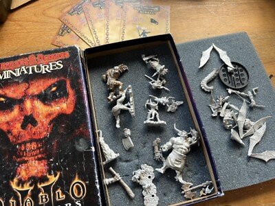 Dungeons & Dragons Miniatures Diablo 2 Monsters WOC40025 W/ Extras | eBay
