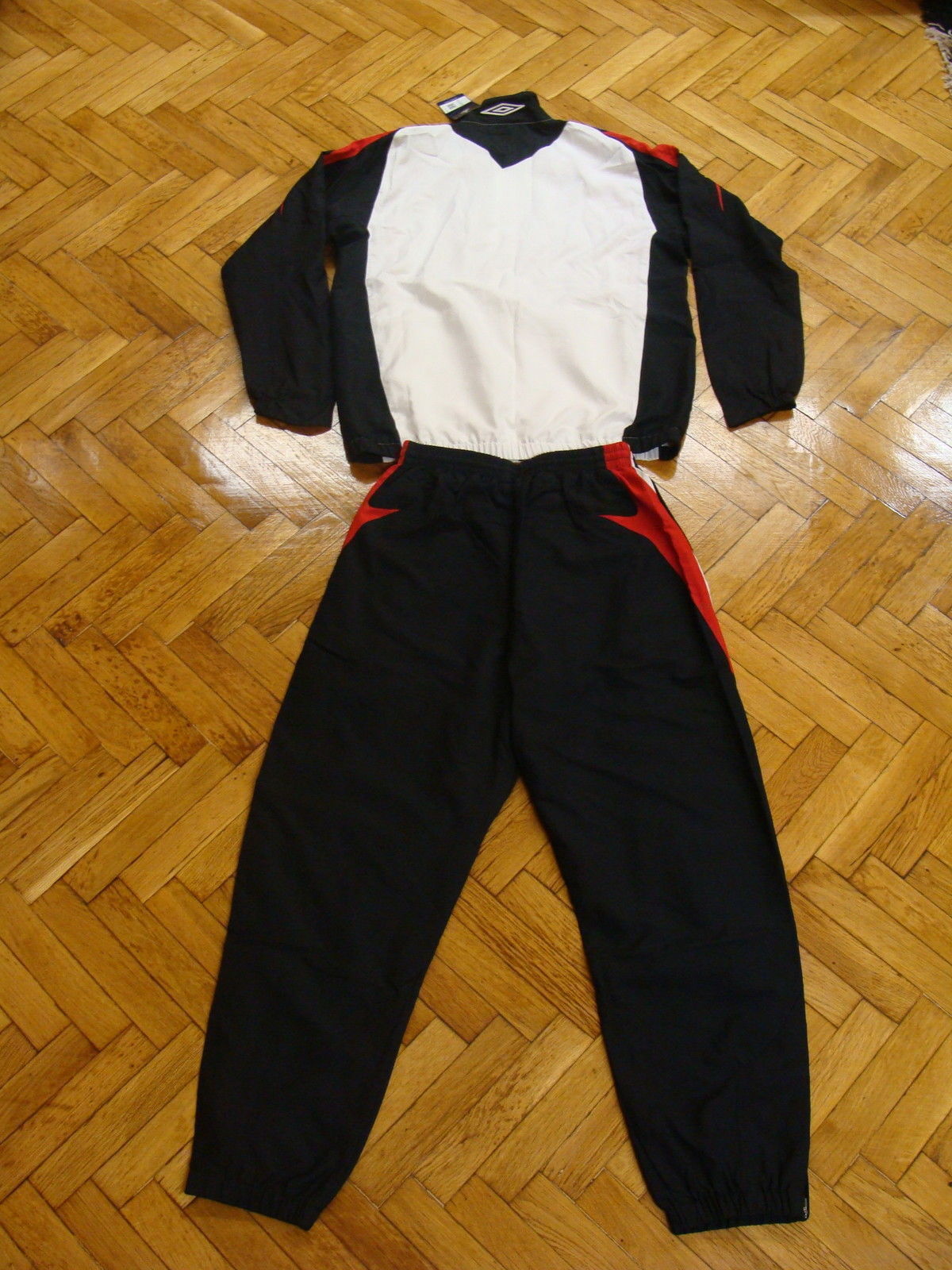 Nottingham Forest Soccer Tracksuit England Umbro Football Presentation ...