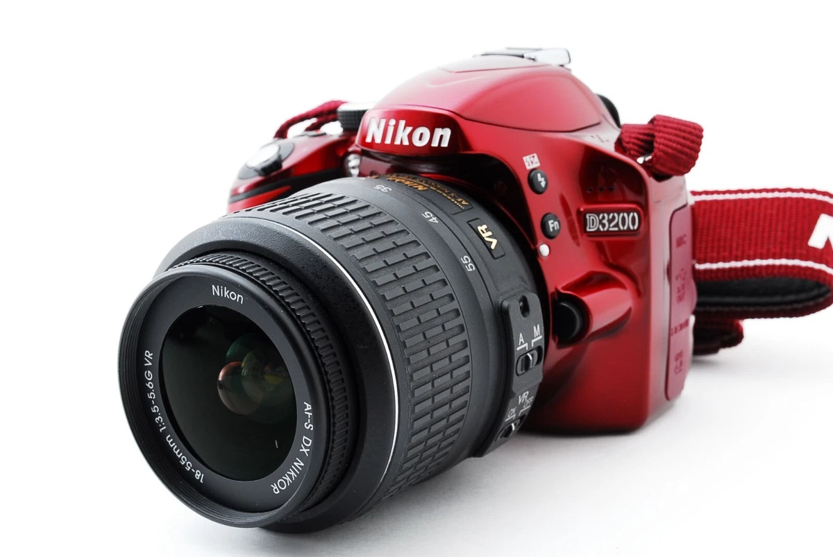 Nikon D3200 RED-