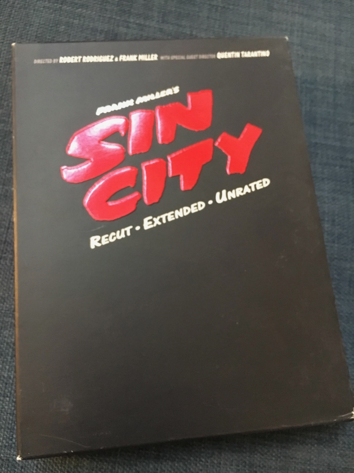 Sin City (DVD, 2011, 2-Disc Set, Recut, Extended, Unrated) 31398137993 ...